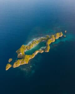 Last paradise in Indonesia - Raja Ampat | Blog | 2troubletravelers